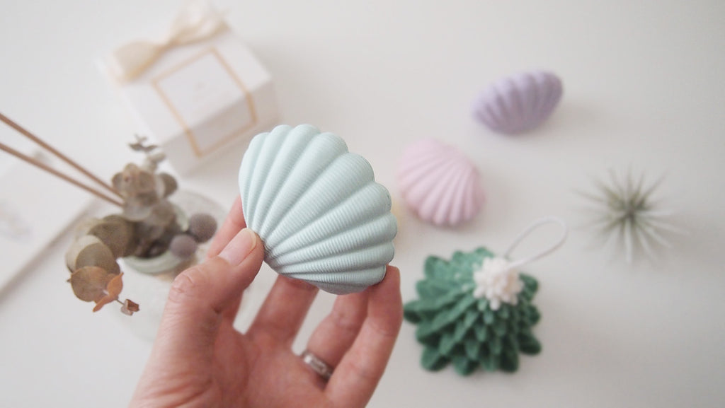 Clam shell air freshener with 5ml refill oil – Lunaforest